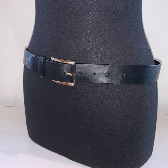 Allen Edmonds | Accessories | Allen Edmonds Leather Belt With Brass ...